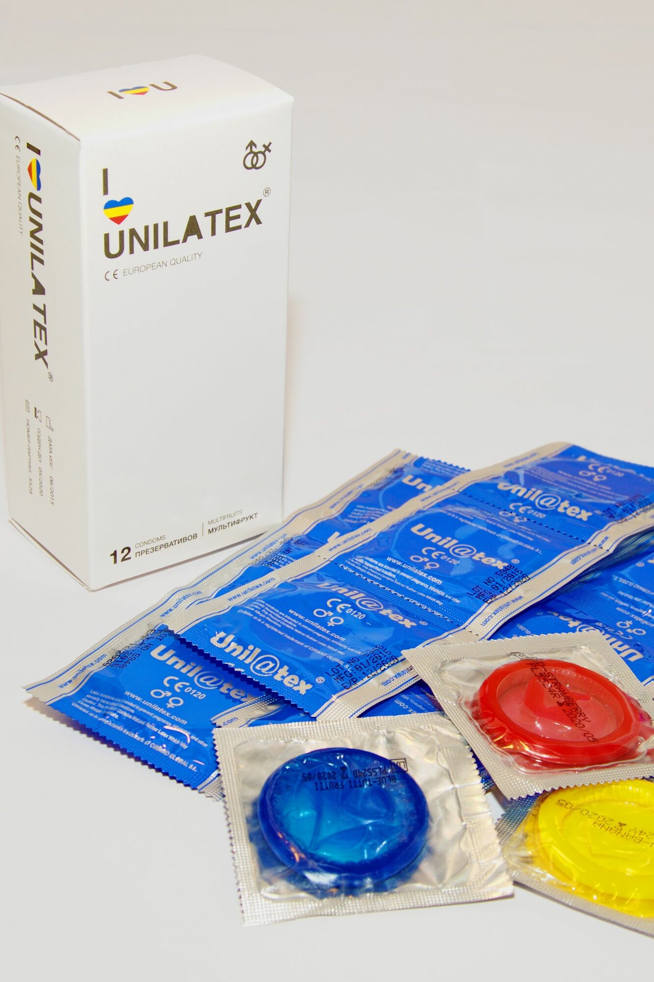 Презервативы Unilatex, multifrutis, аромат, цветные, 19 см, 5,4 см, 15 шт. Unilatex Презервативы Unilatex, multifrutis, аромат, цветные, 19 см, 5,4 см, 15 шт.