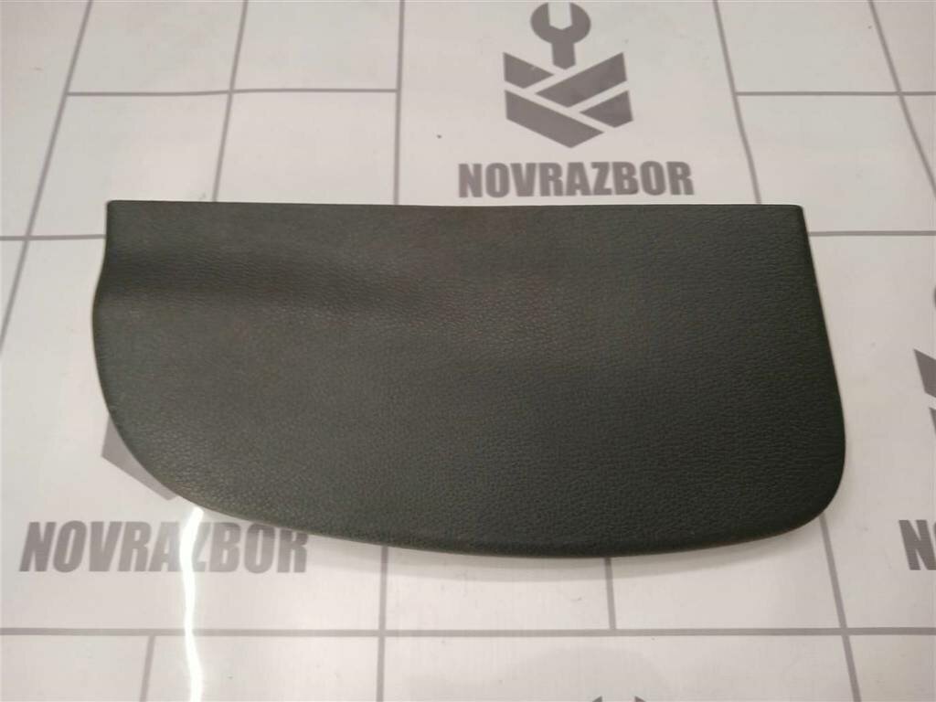 Накладка Renault Logan 2005-2014