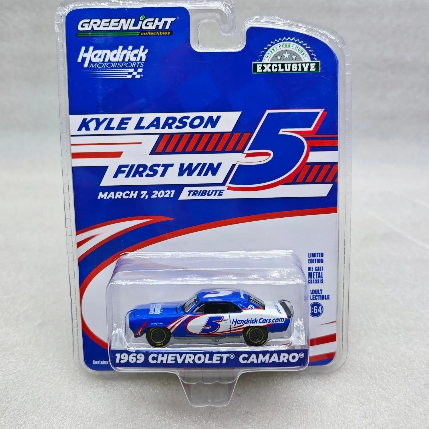 Машинка GreenLight 1/64 1969 Chevrolet Camaro-Kyle Larson/ Hendrick first win salute Die-cast Alloy Car Model Collection Toy Gift