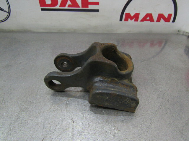 Кронштейн переднего амортизатора нижний SCANIA P, R, G