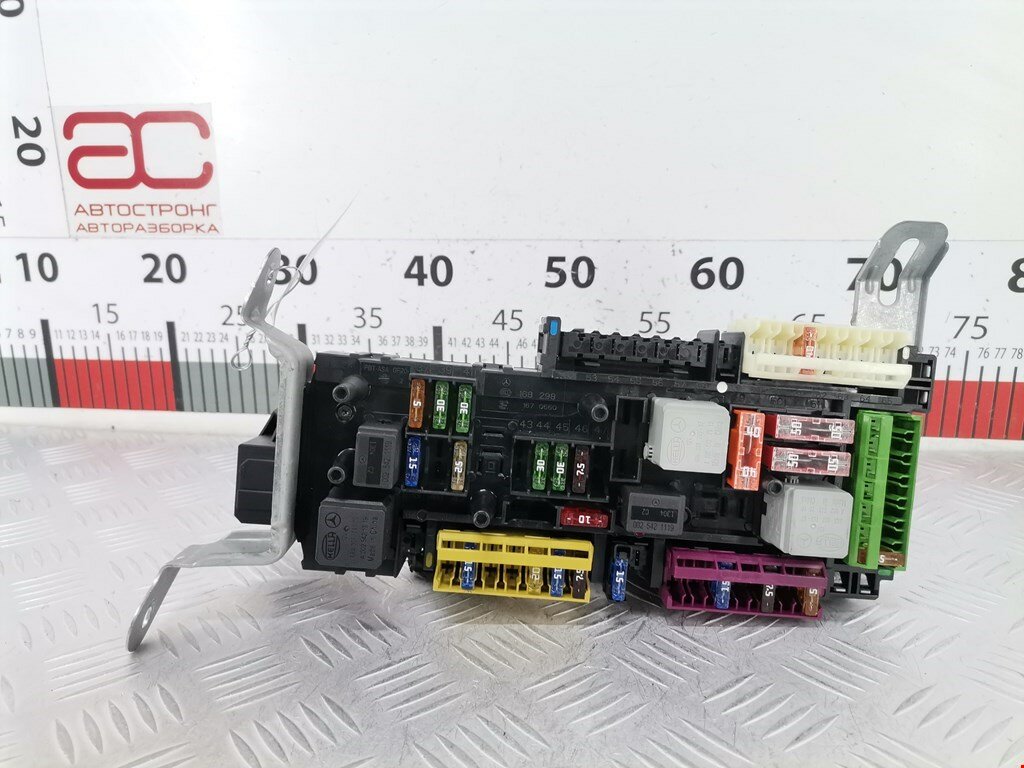 Блок предохранителей Mercedes E-Class (W212) A2129000122 арт. 1632739