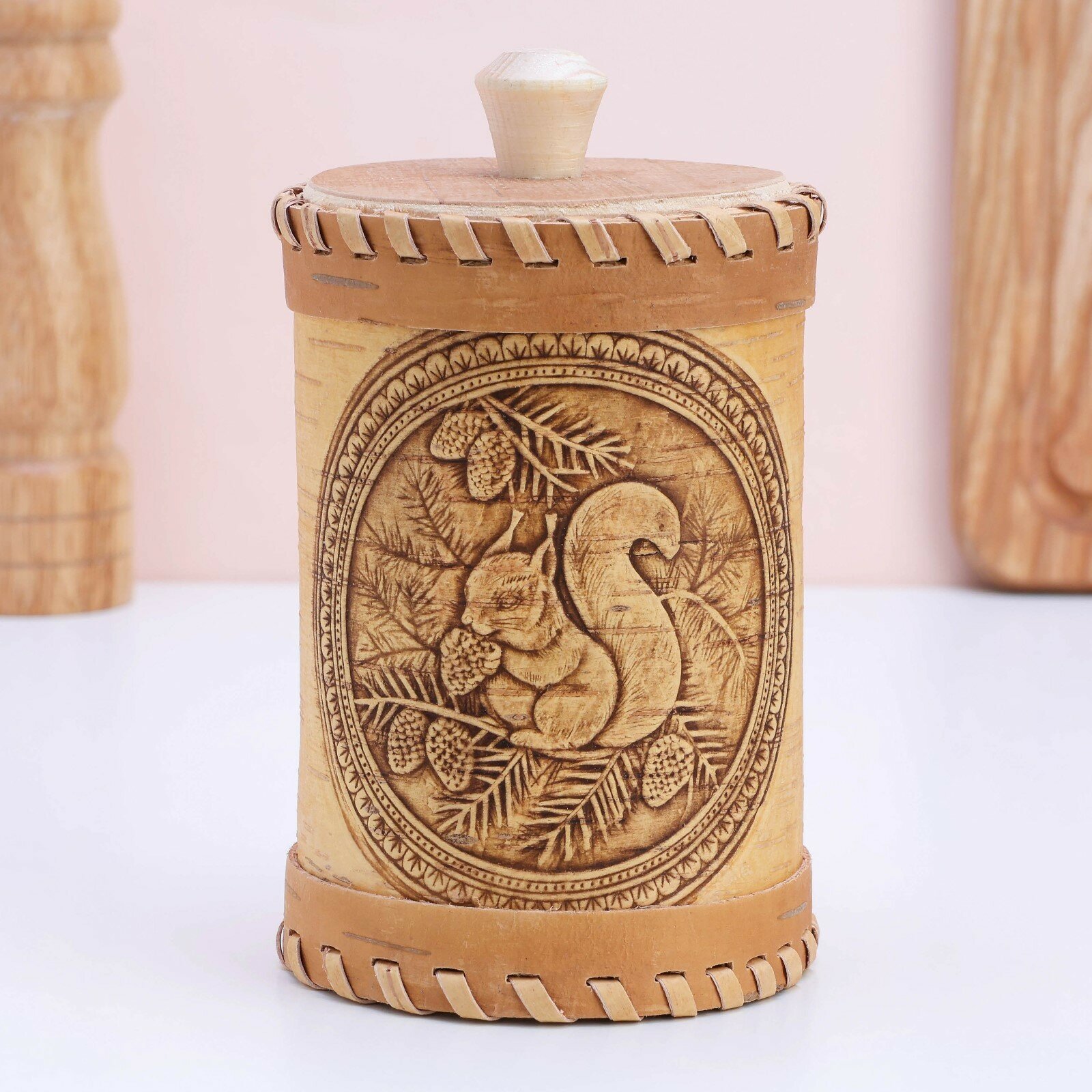 Туес «Белки» с крышкой, 8см ×8см ×14 см, береста, с тиснением