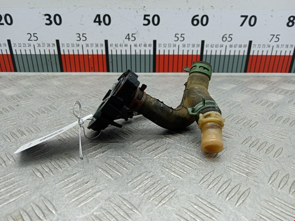 Фланец (штуцер системы охлаждения тройник) Renault Logan 1 1106000QAH арт. 2113006