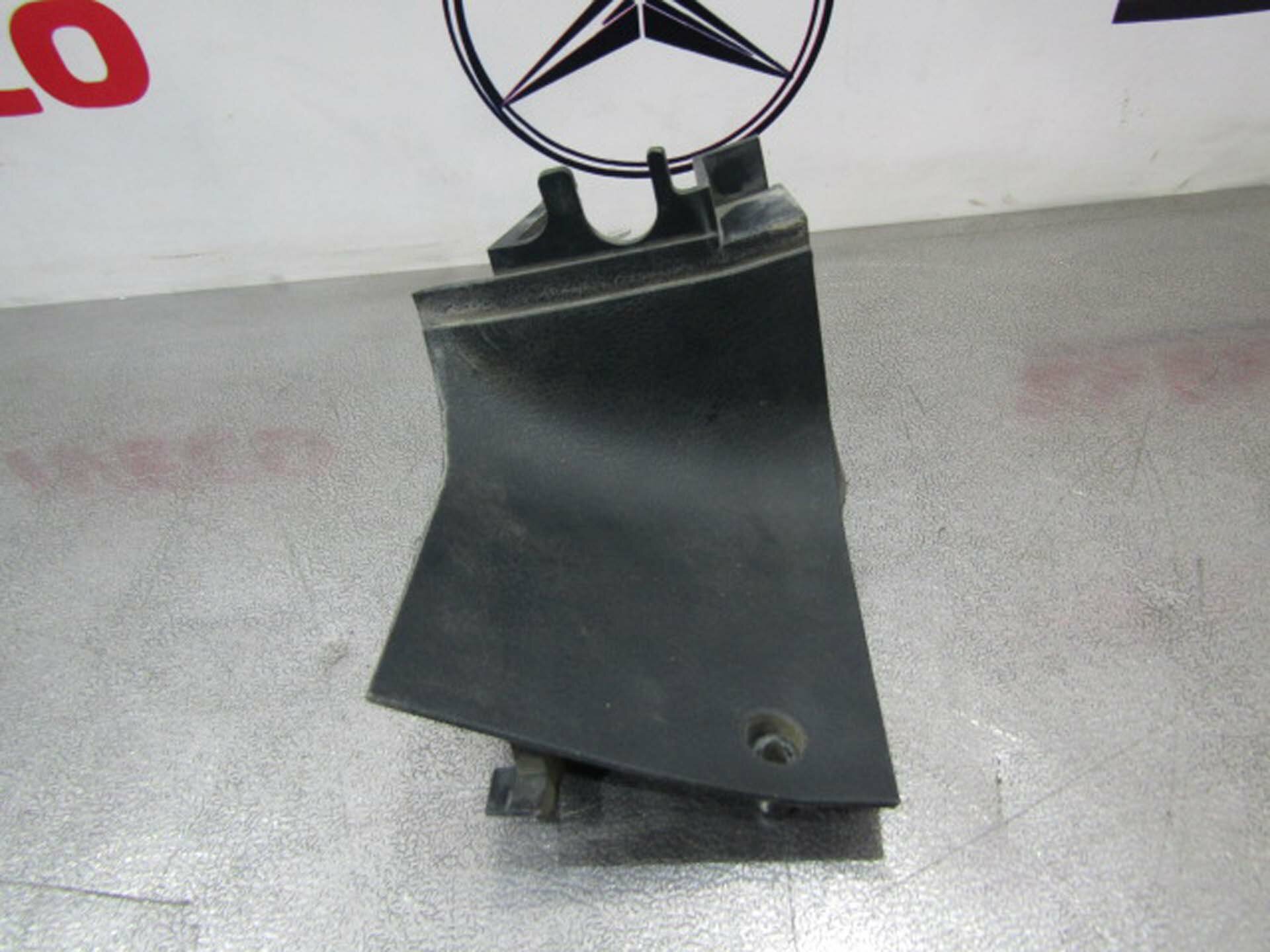 Накладка задней стенки верхняя угловая левая MAN TGS, TGM, TGL, TGA, TGX