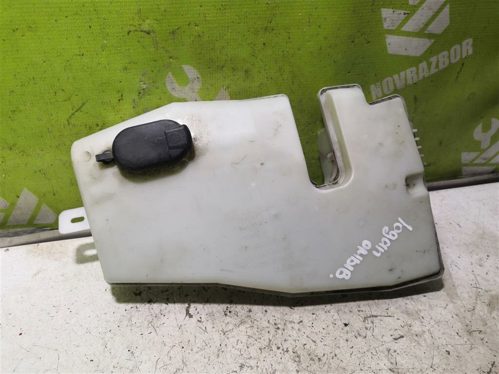 Бачок омывателя лобового стекла Renault Logan 2005-2014