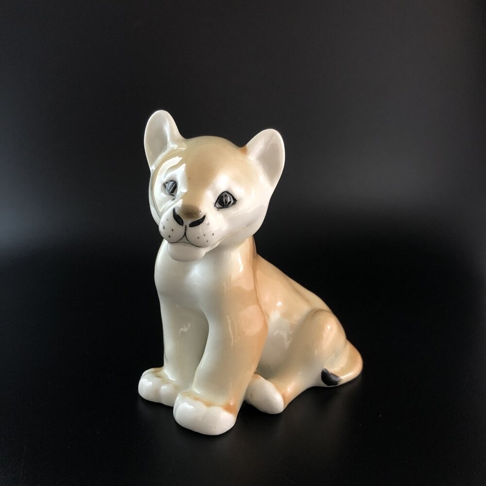 Статуэтка «Львенок», ЛФЗ, фарфор, СССР, 1960-е гг.