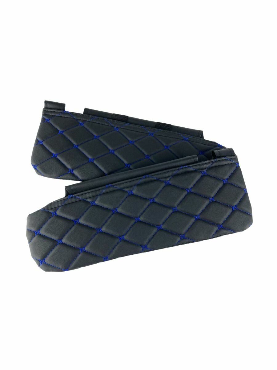 Чехлы на козырьки Ларгус, Рено Логан, Дастер, Сандеро комплект черный ромб, синяя нить