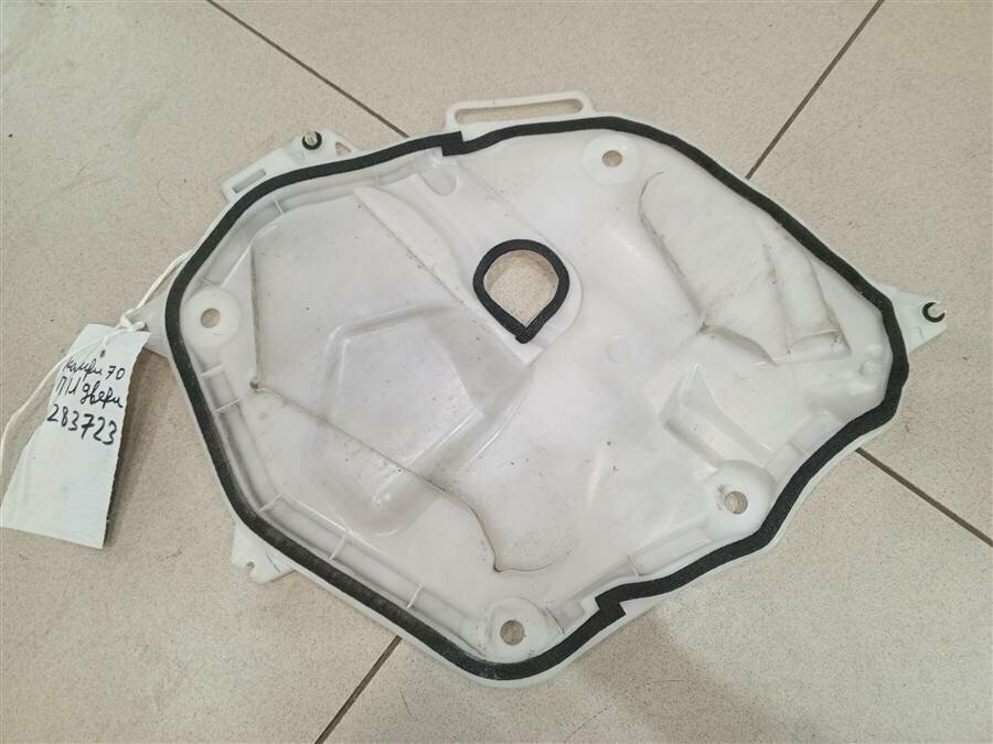 Панель двери передней левой от Toyota Camry XV70 2017>