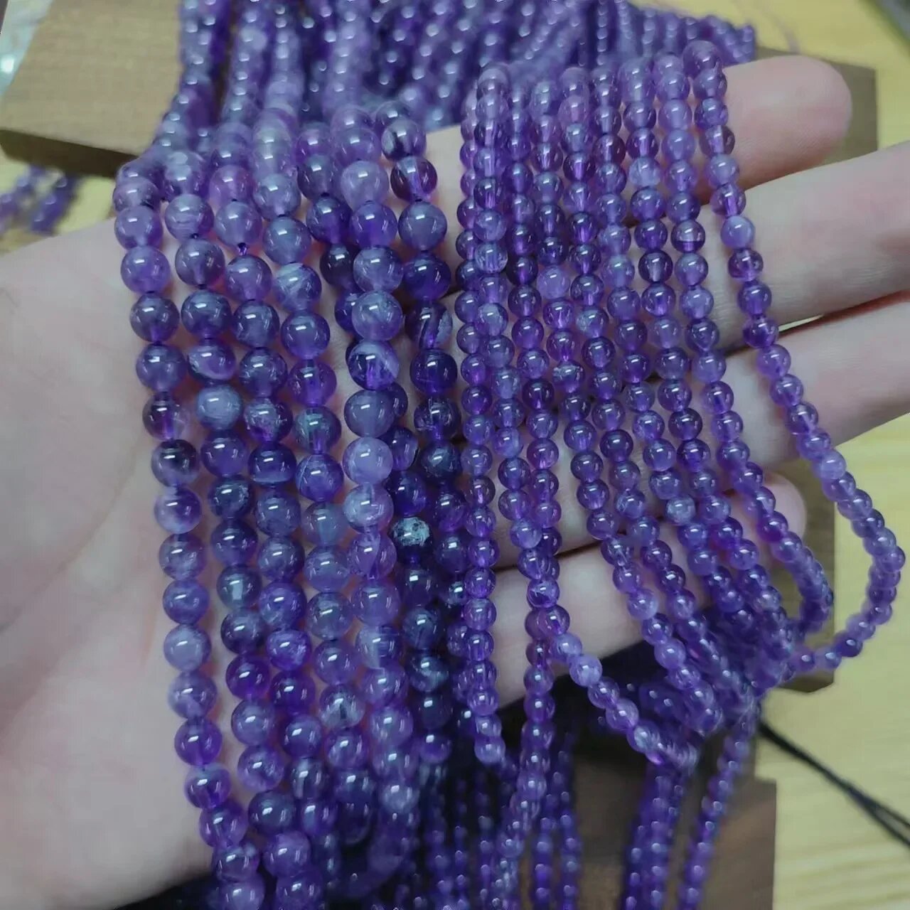 Бусины аметист 2/3/4 мм круглые гладкие 4 мм