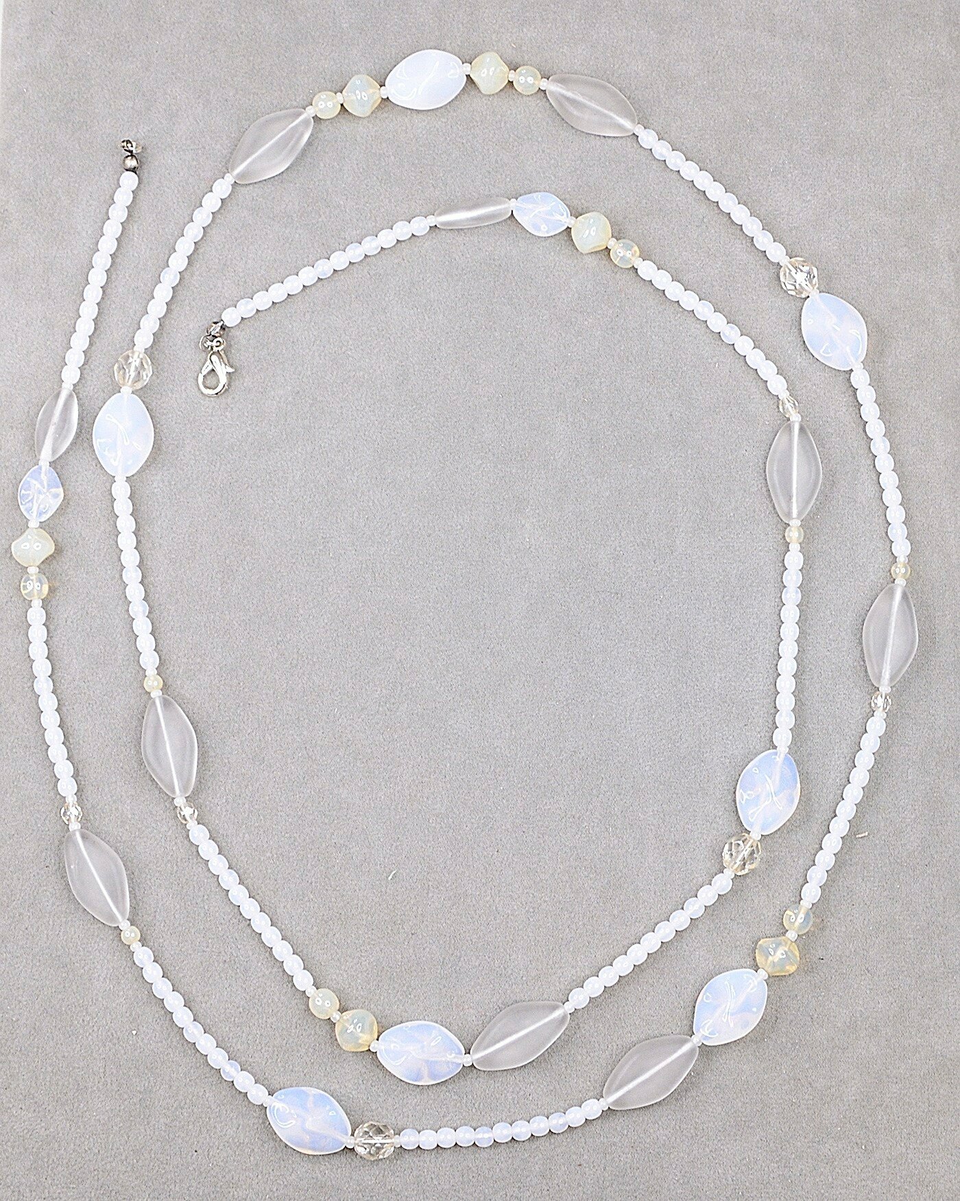 Бусы, хрусталь