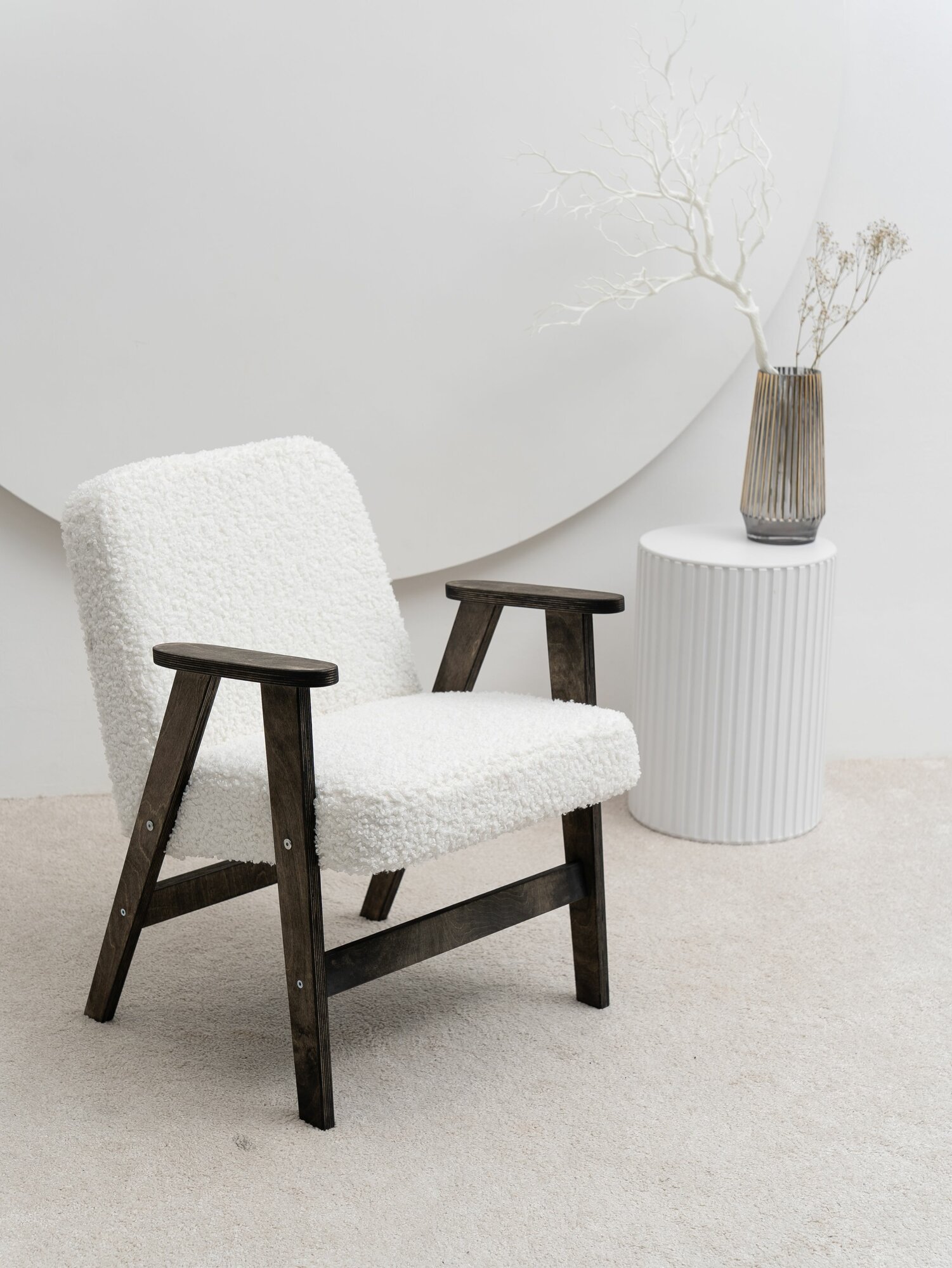 Кресло мягкое в гостиную, на кухню