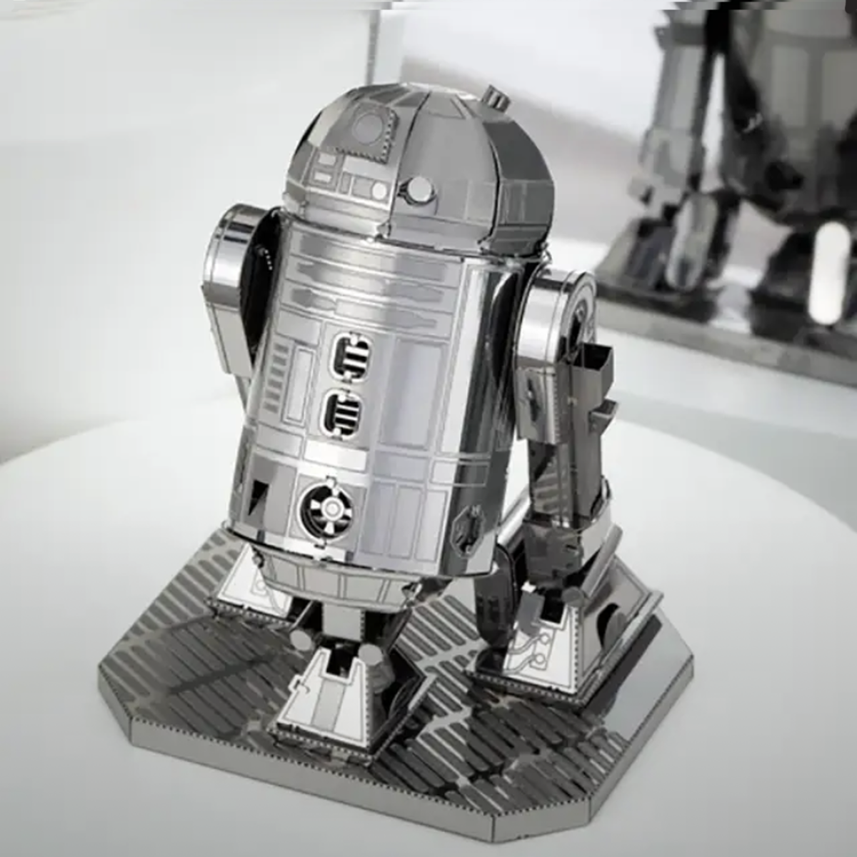 3D модели из металла, R2-D2, модель робота — фото 1