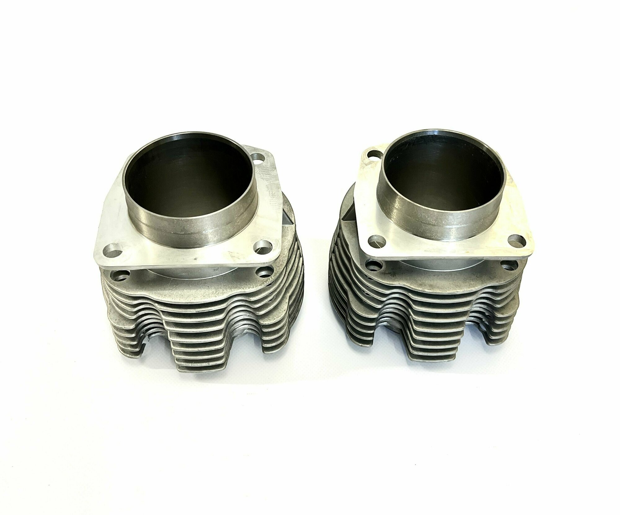 Цилиндр на мотоцикл Днепр (комплект 2 шт)