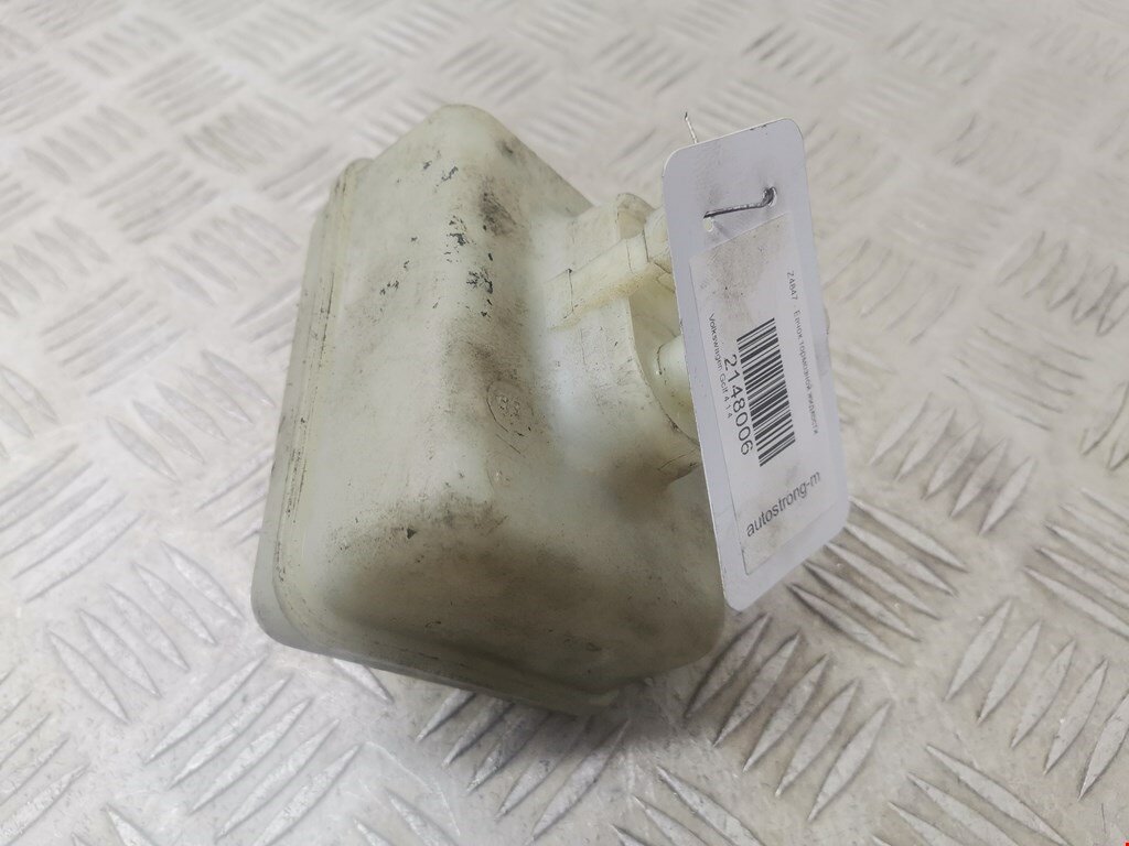 Бачок тормозной жидкости Volkswagen Golf 4 1J1611301 арт. 2148006