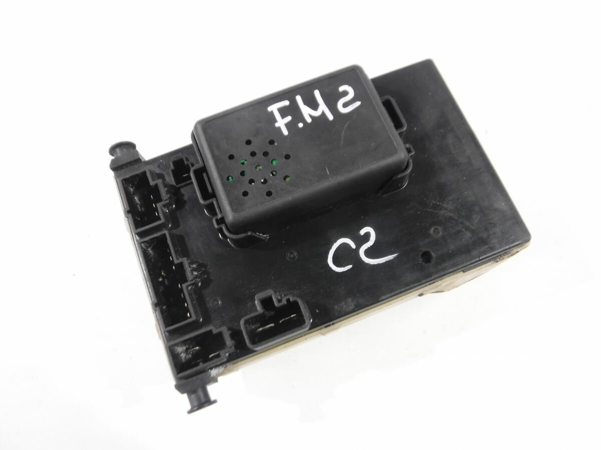 Блок предохранителей Ford Mondeo II (1994—2001) 1111157