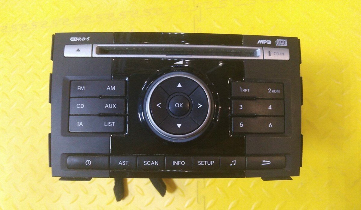 Магнитола Venga KIA 961601P000EQ