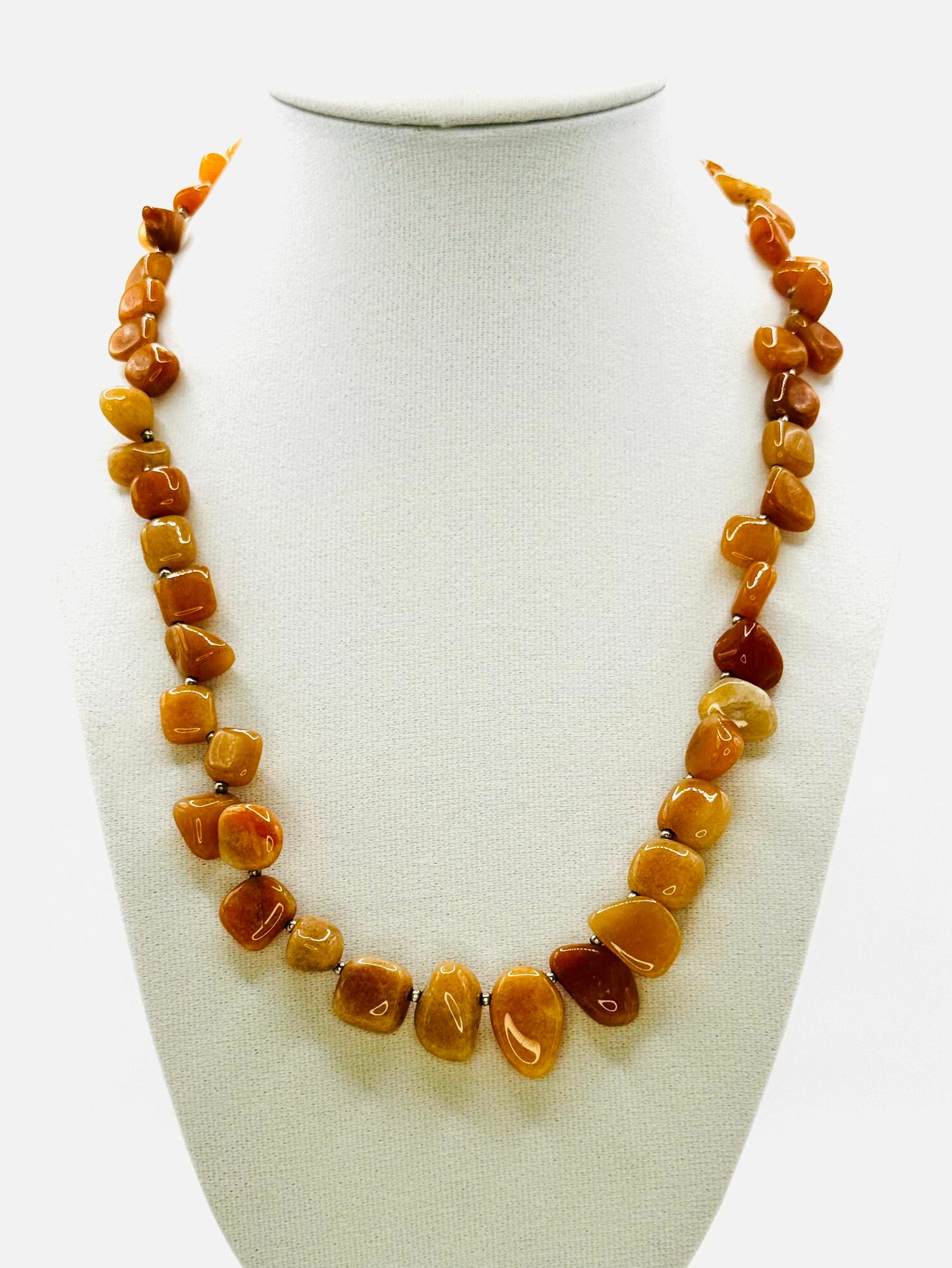 Колье, сердолик