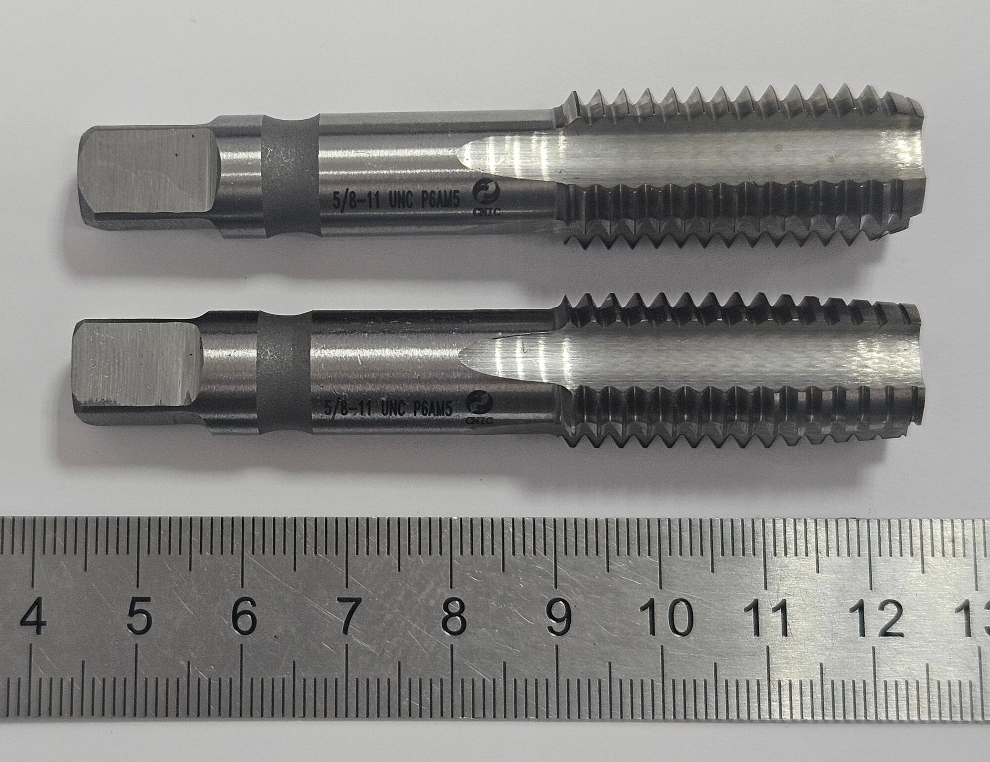 Метчик дюймовый UNC 5/8 11 н/д комплект