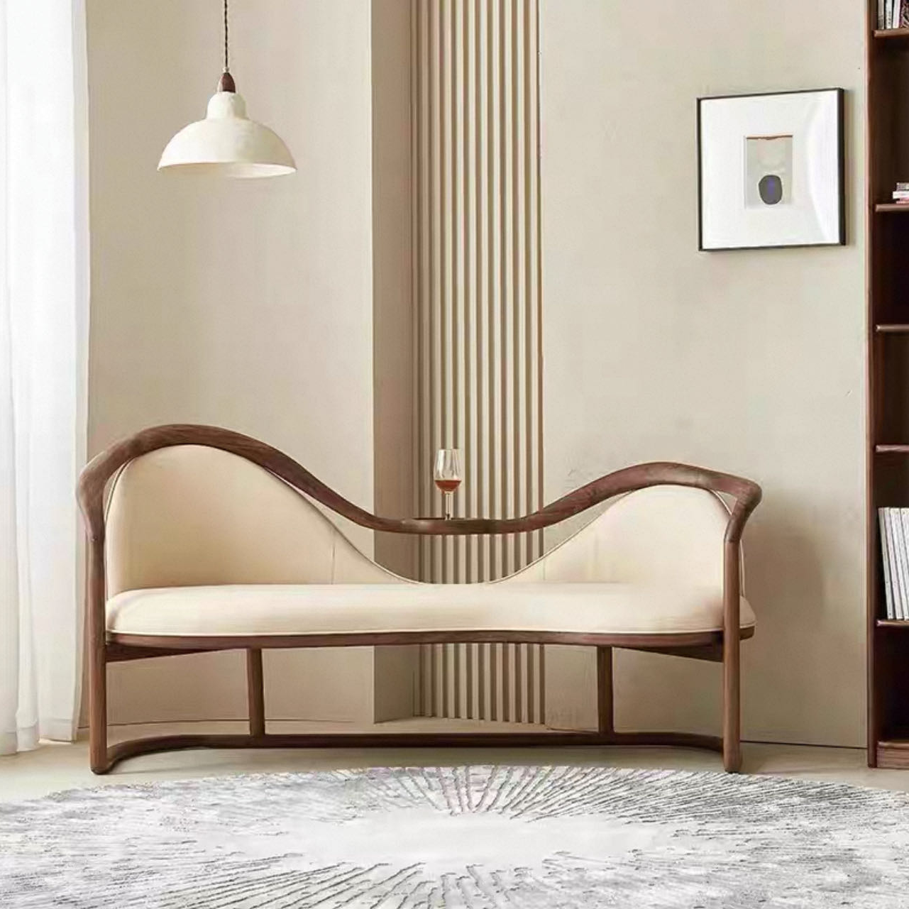 Интерьерный диван-софа на деревянной основе с подставкой на спинке Truelle (светлое дерево)