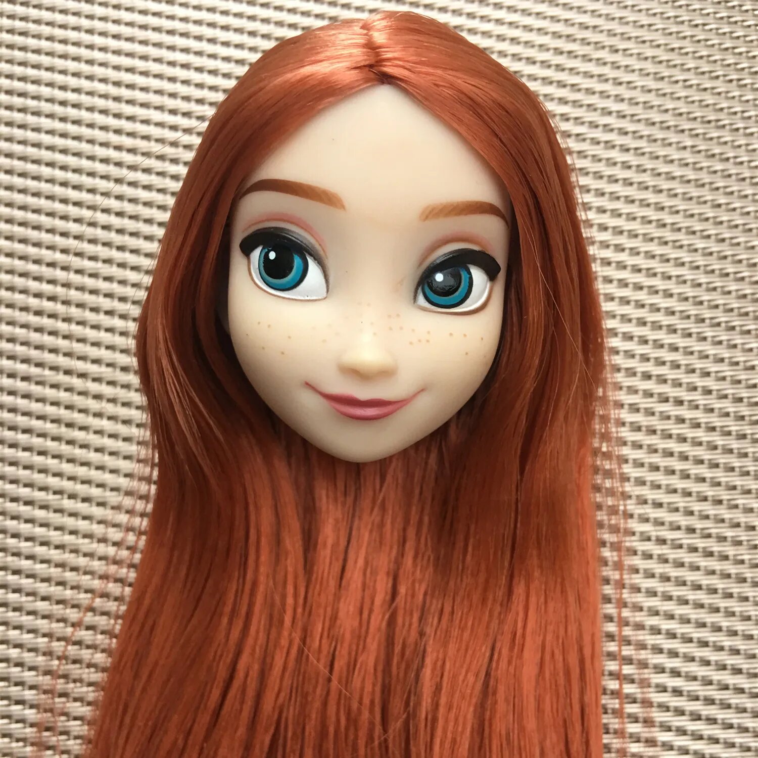 Голова куклы Disney принцессы anna red hair