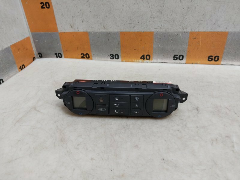 Б/У Климат контроль Блок управления отопителем Ford Focus 2005 2 461283 FORD арт. 3M5T18C612AL
