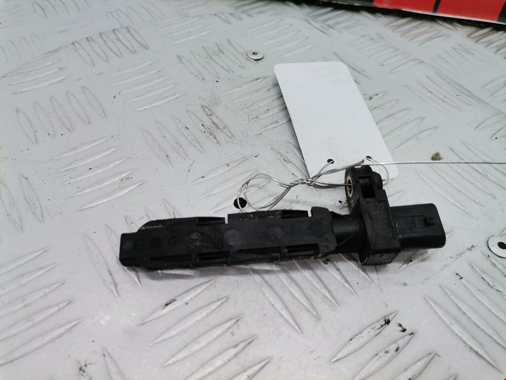 Датчик коленвала BMW 3-Series (F30/F31/F34/F35) 13627805188 арт. 1577477