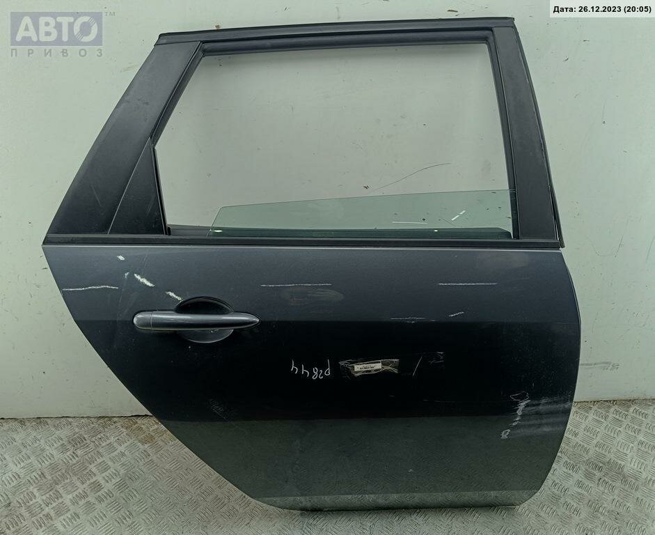 Дверь боковая задняя правая Nissan Primera P12 (2002-2008)