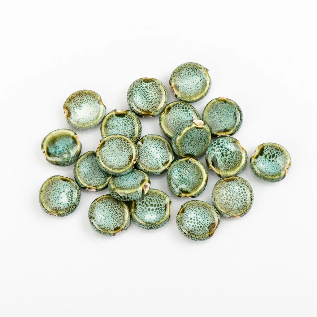 Зеленые керамические бусины 20pcs-A523A