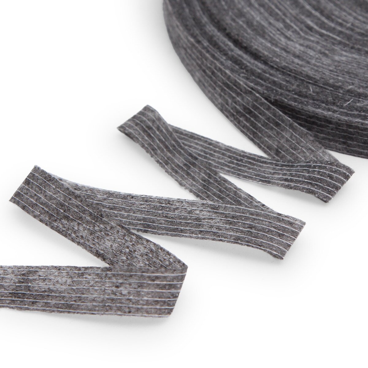 Клеевая лента айрис нитепрошивная, по долевой, 10 мм, 100 м, серая