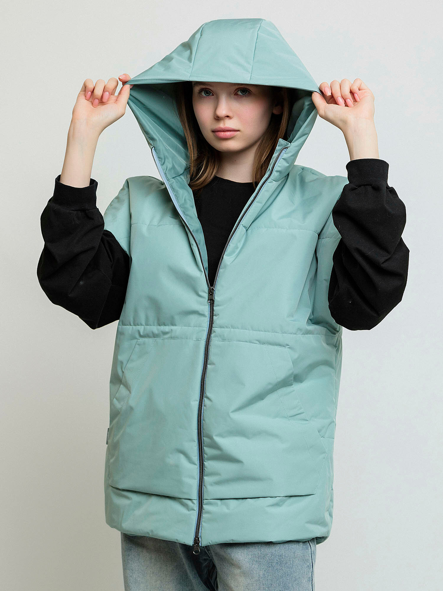 Жилет утеплённый