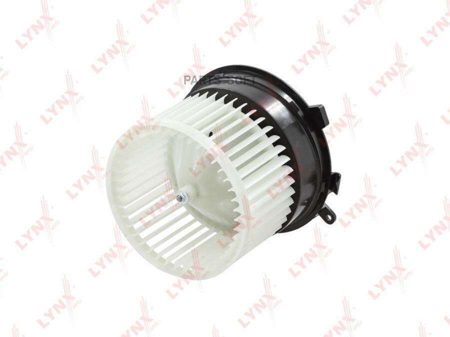 LYNXAUTO RF-1579 Вентилятор отопителя NISSAN Qashqai(J10) 07> ()