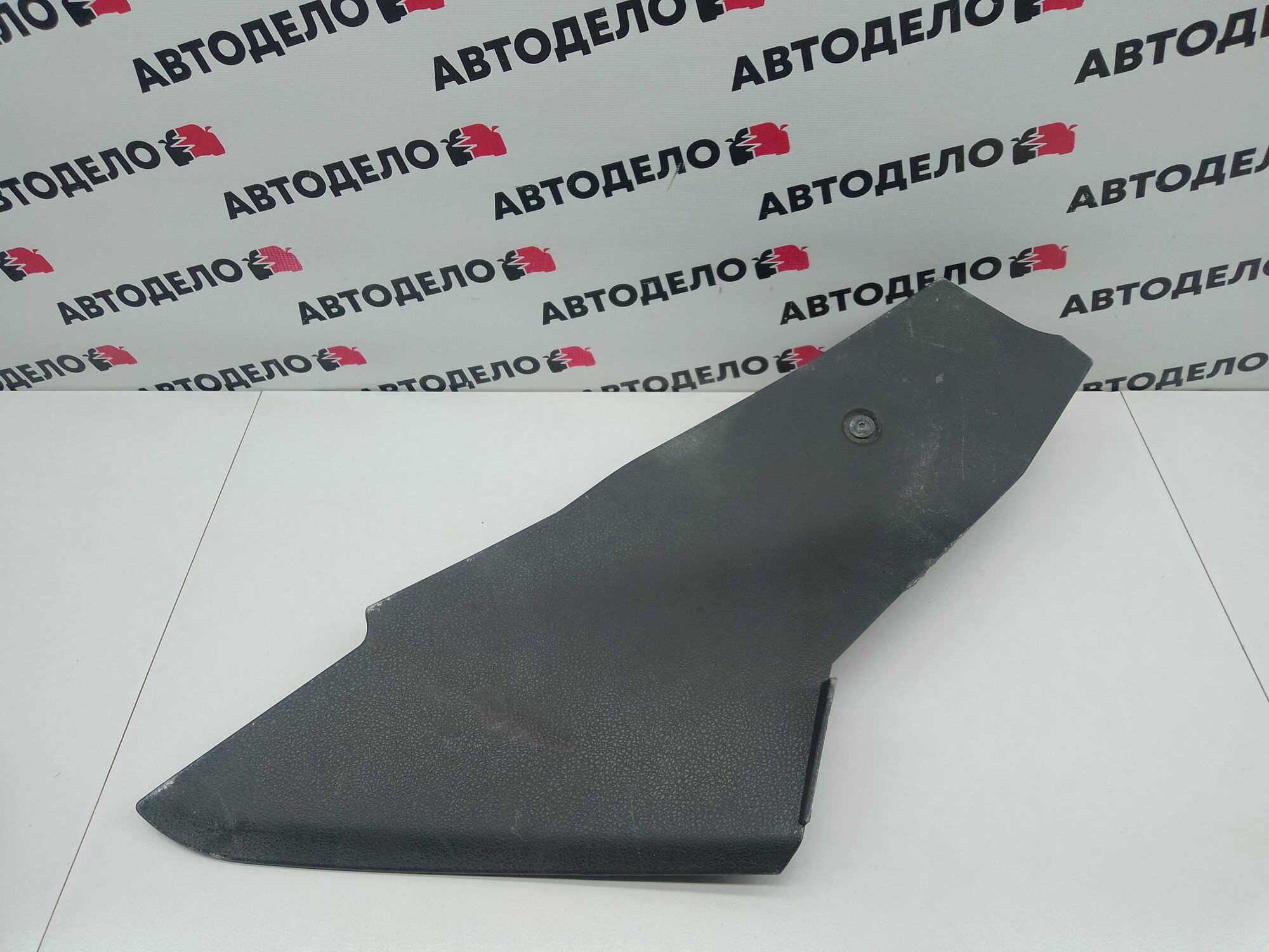 Крышка обшивки салона Lada Vesta