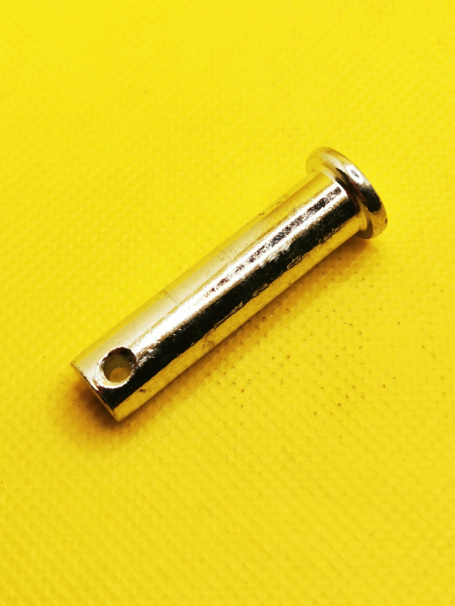 Палец крепления фрез культиваторов Champion BC7712/BC5511,5512,5712,6611,6712 наружних/внутренних 8713 (10х40 мм) 801044