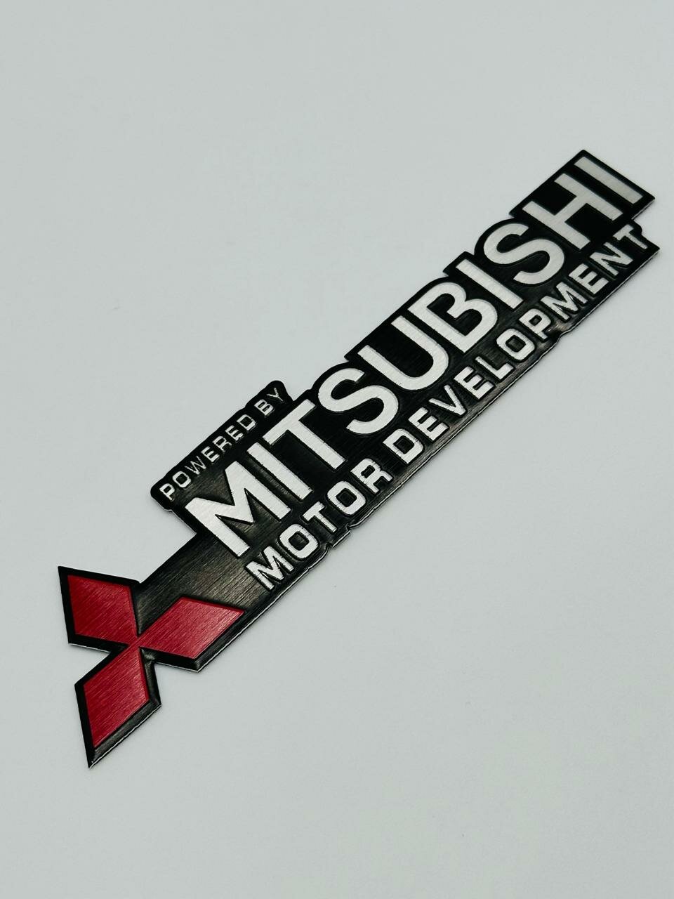 Шильдик Наклейка Mitsubishi 15.5см