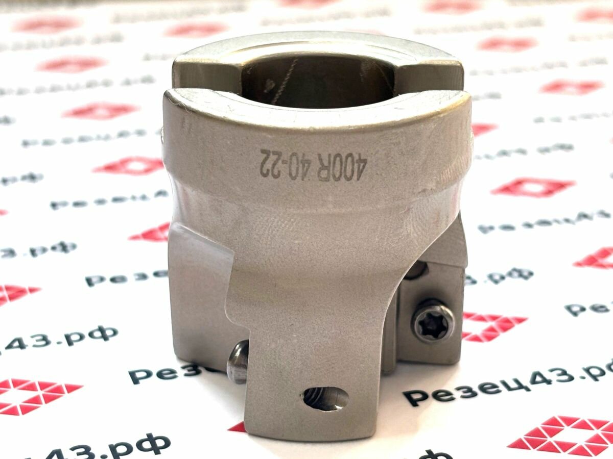 Торцевая насадная (корпусная) фреза 90 градусов, диаметр 40 мм, под сменные пластины (TAP400R-40-22-3T)