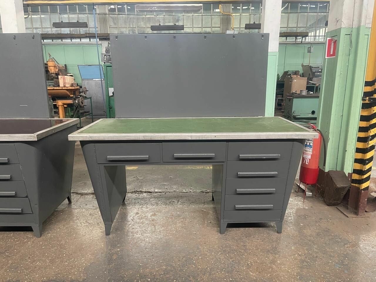 Верстак рабочий 1111