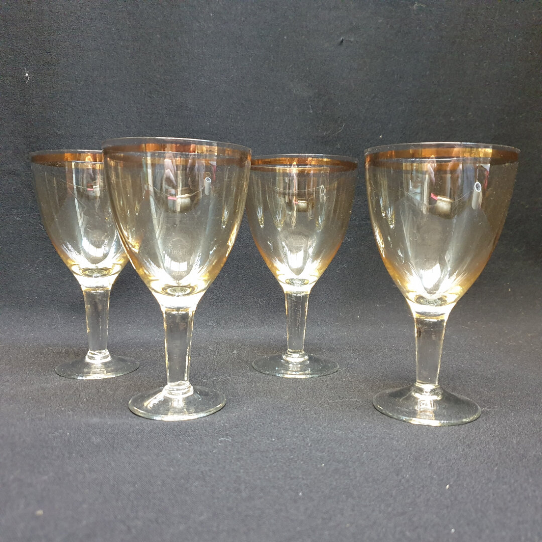 Бокал из цветного стекла, золочение, цена за 1шт