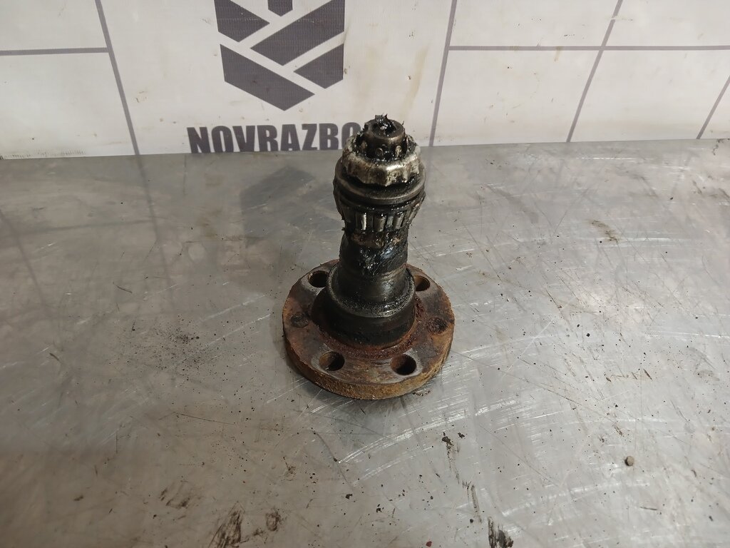 Цапфа VW Golf 3 Vento 91-97
