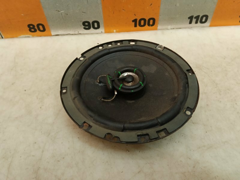 Б/У Динамик Dodge Neon 2001 2 415650 CHRYSLER арт. 415650