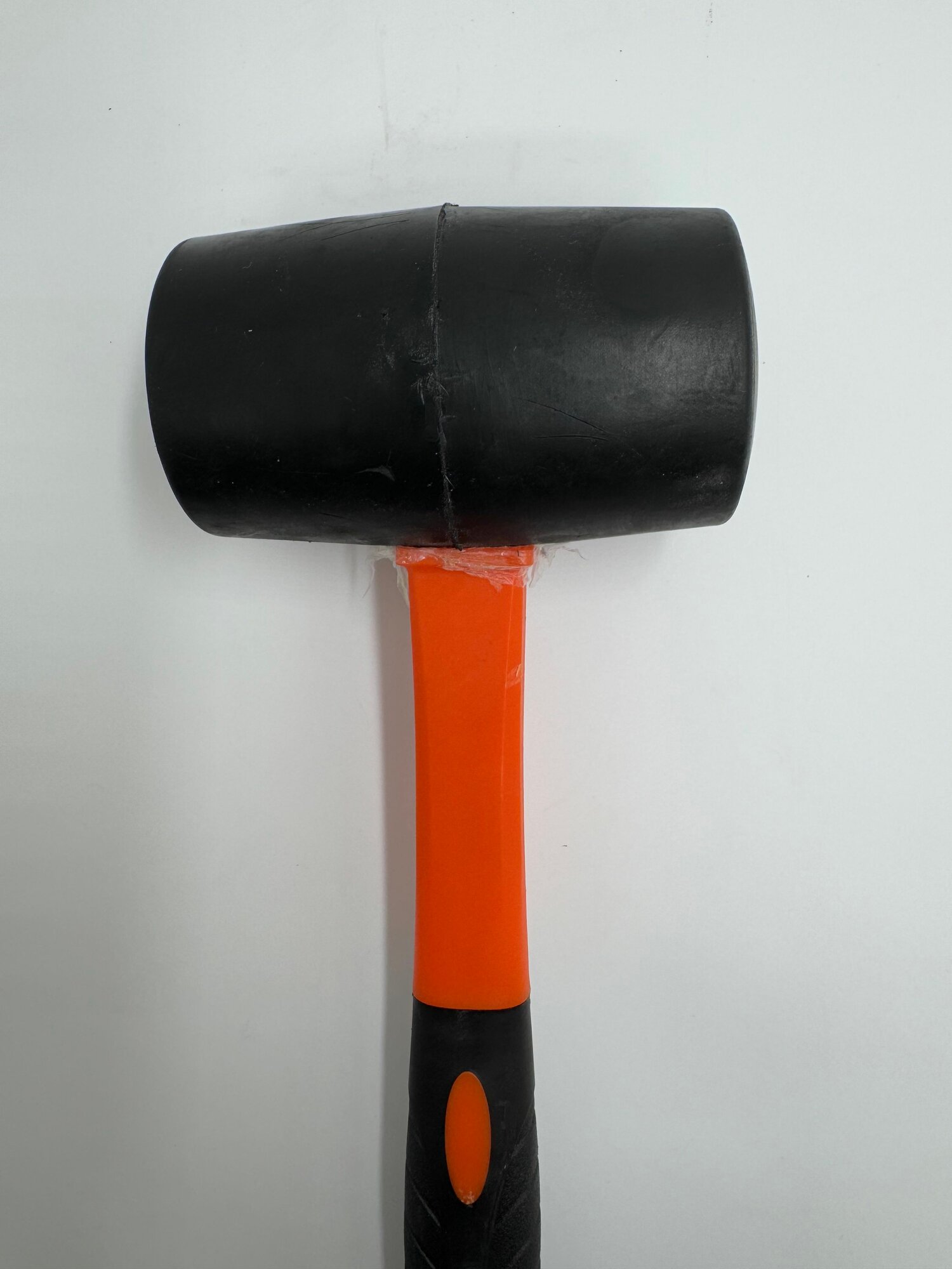 Киянка резиновая 750г с противоскользящей ручкой