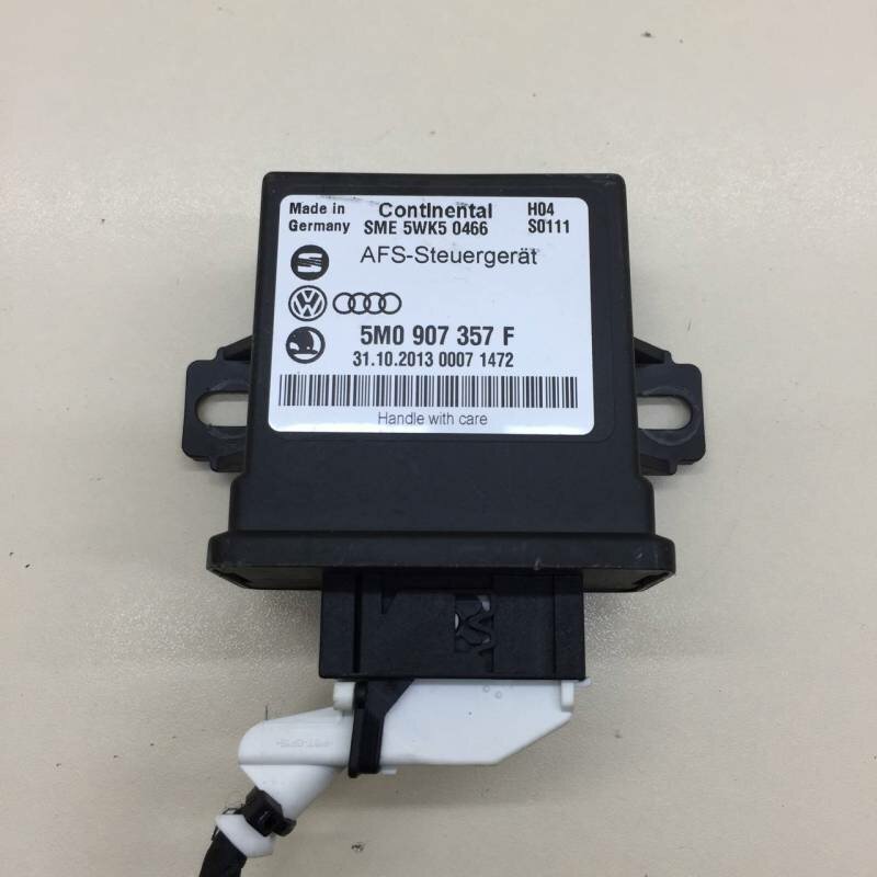 Блок электронный Volkswagen Passat B7 2011-2015