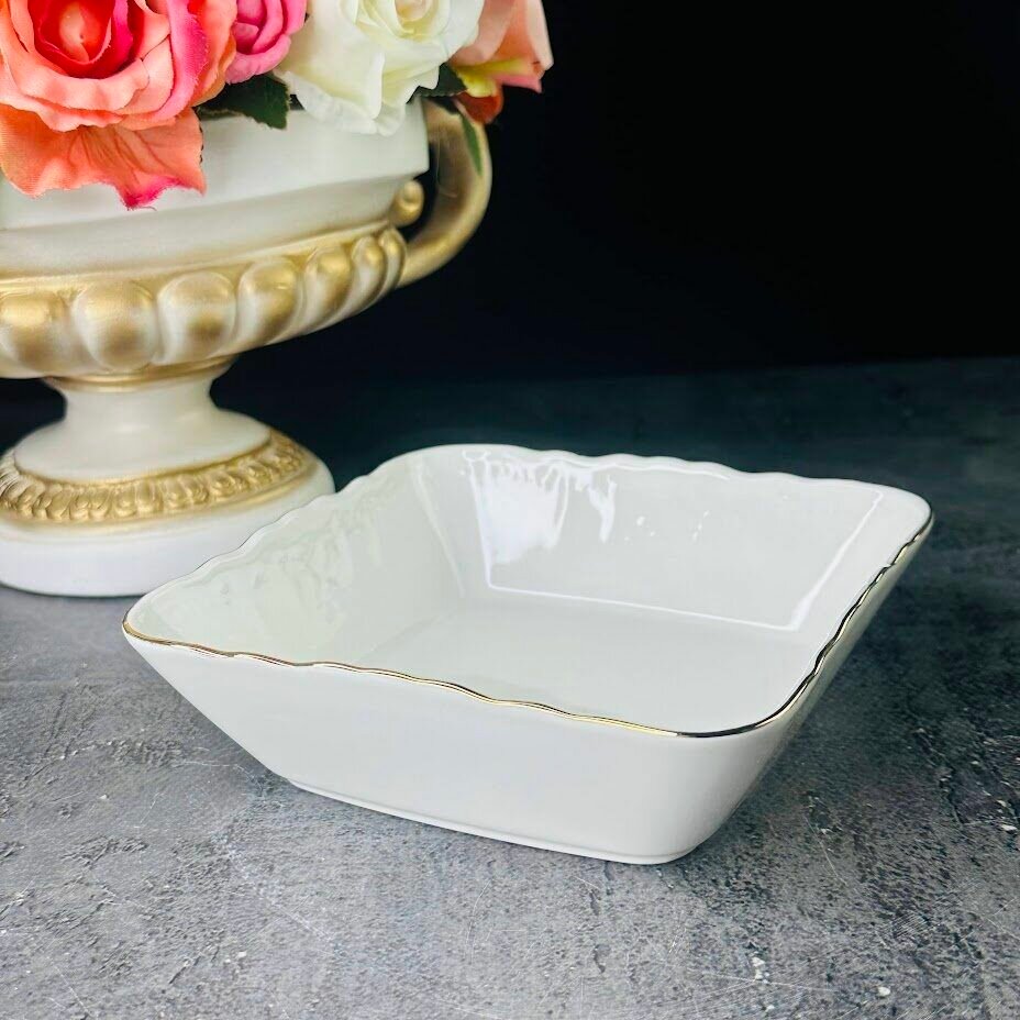 Квадратный салатник 16,5 см MARIA GOLD