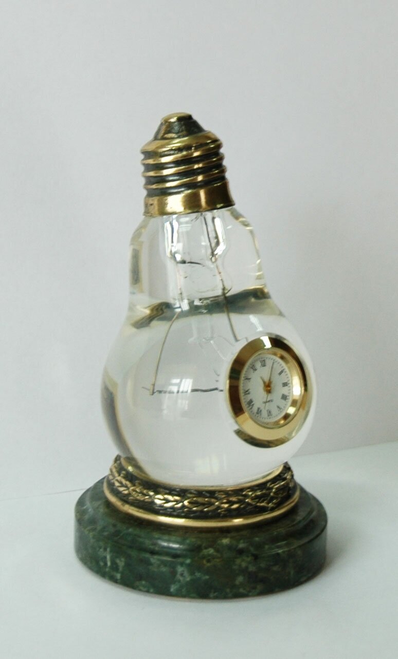Бронзовые часы Лампочка