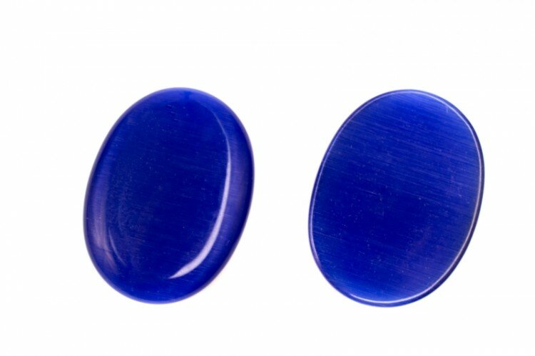 Кабошон овальный Кошачий глаз 40х30мм, цвет синий, 2032-016, 1шт