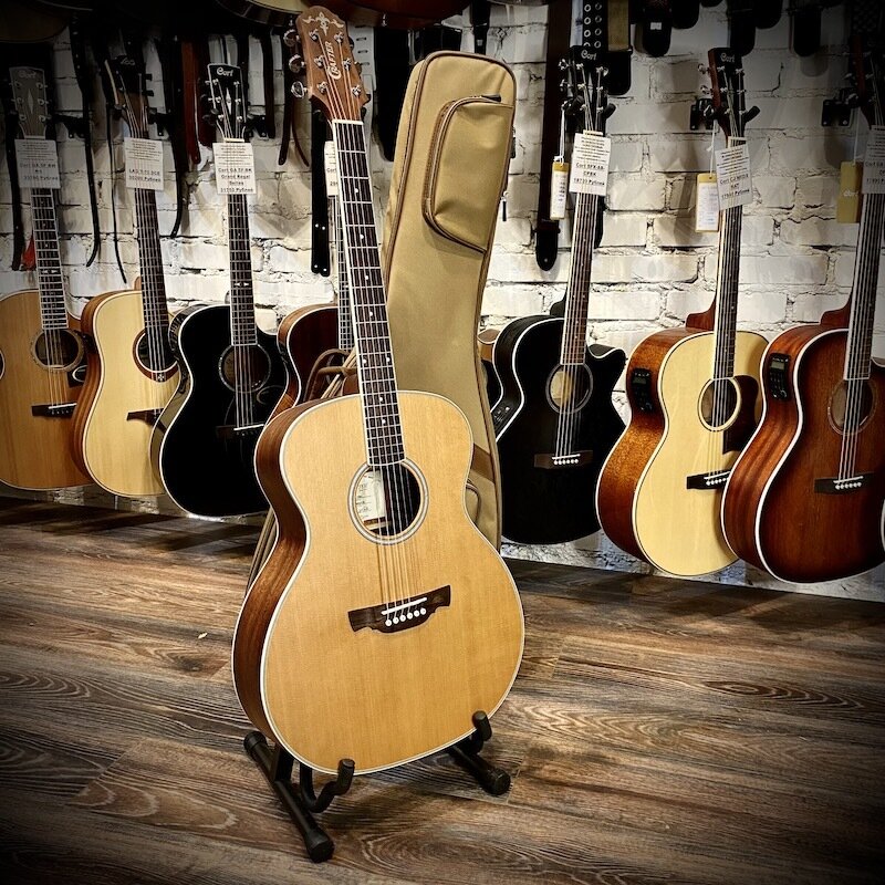 Акустическая гитара Crafter GA-7/NC с чехлом