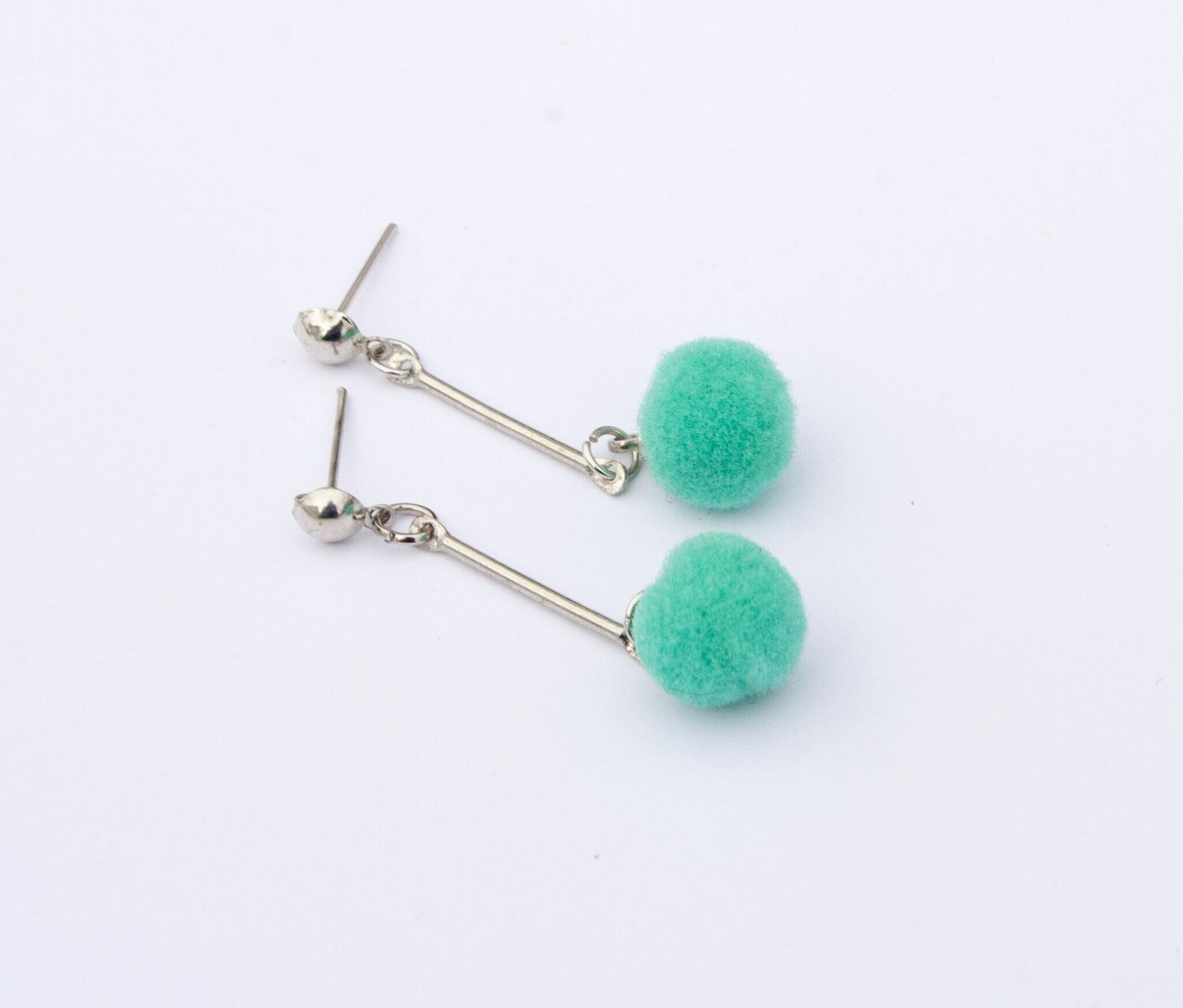 Серьги пусеты