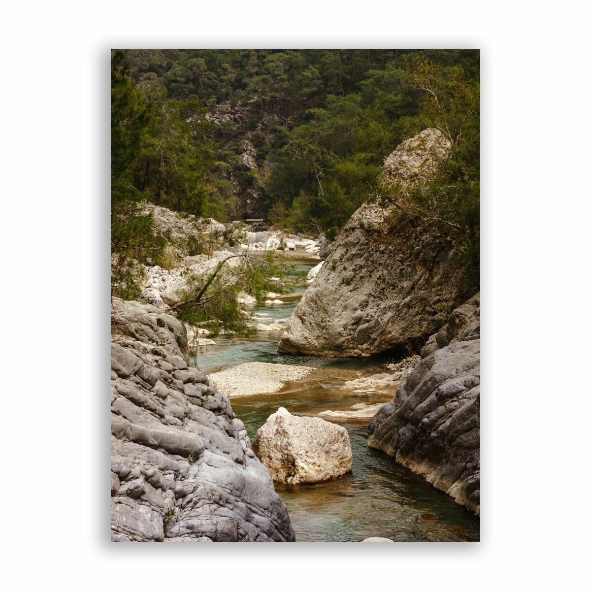 Постер, плакат на бумаге / Природа Турции - Речка / Размер 30 x 40 см