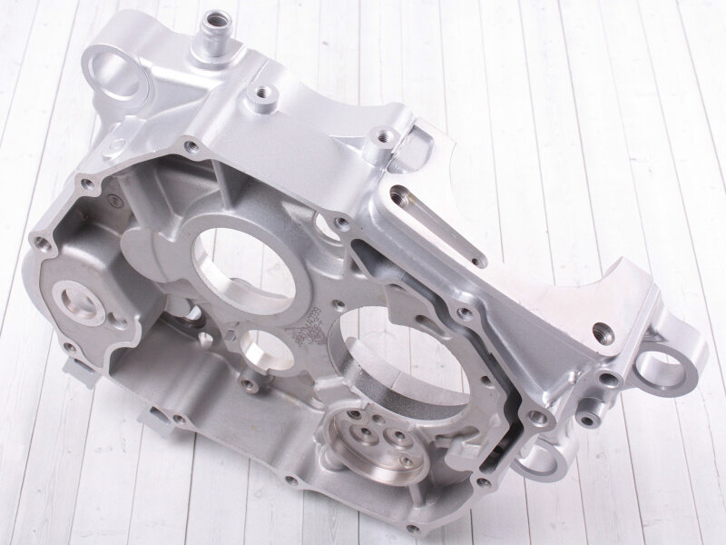 PitBikeClub Картер двигателя правый ZS172FMM-3A (CB250-F)