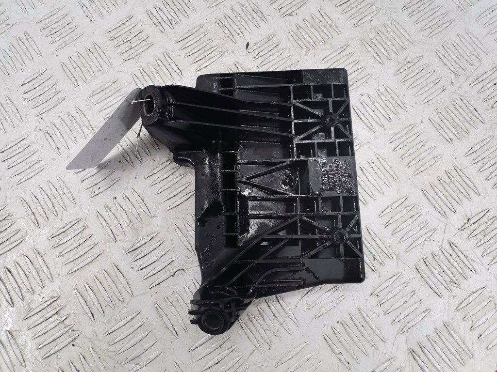 Крепление (корпус) аккумулятора Ford Galaxy 2 6G9110723A арт. 1641650