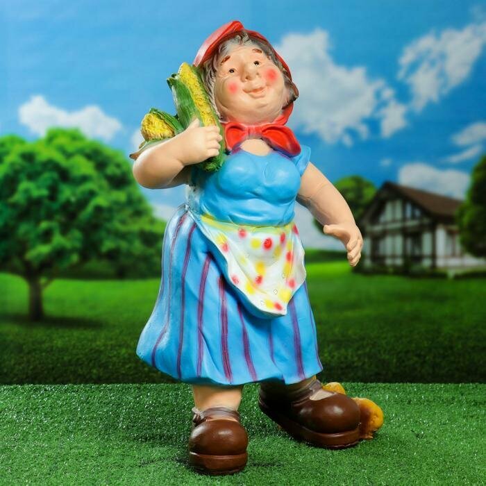 Садовая фигура из полистоуна «Дачница в платье», 55×25×30 см